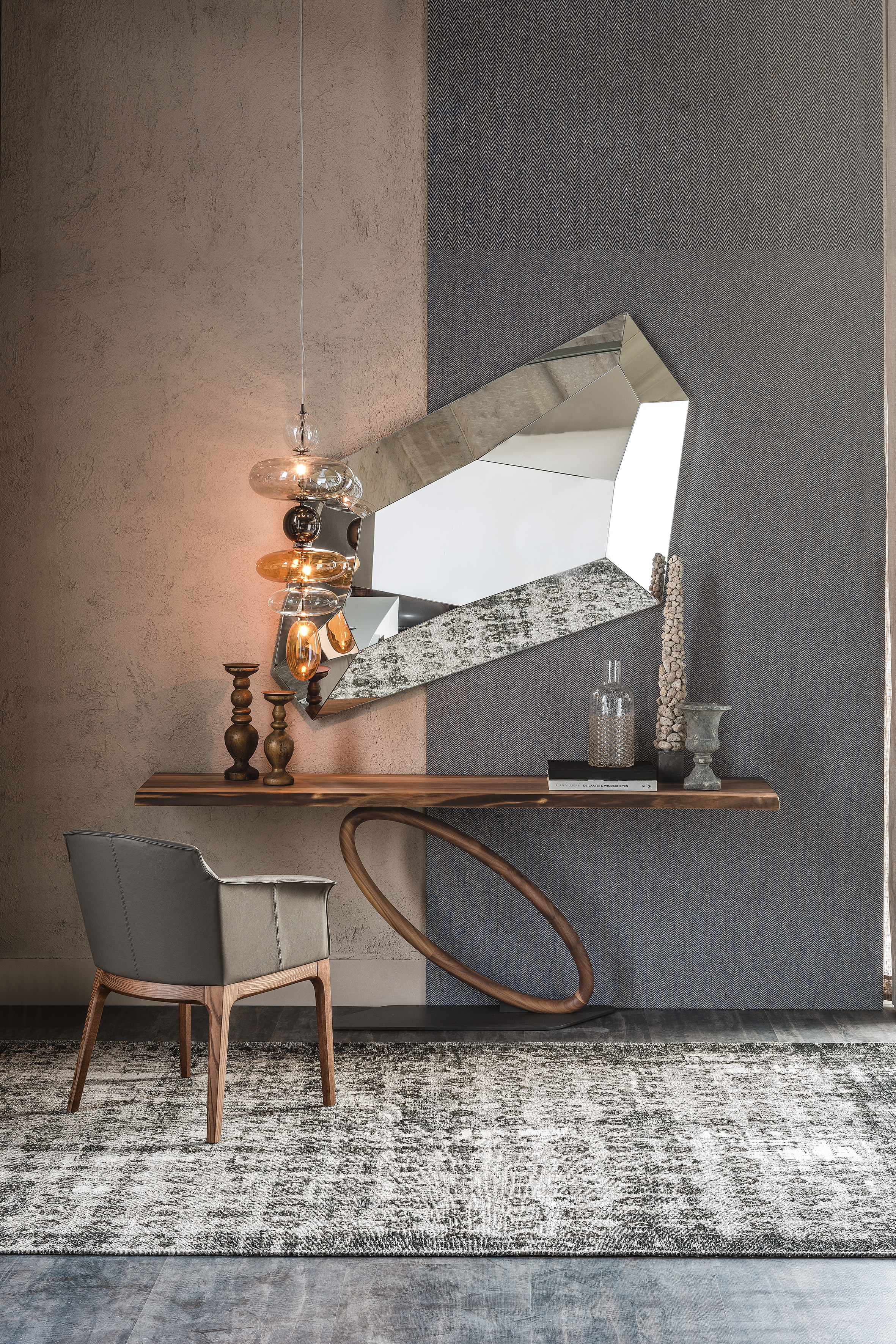 tour | consoles | Cattelan Italia